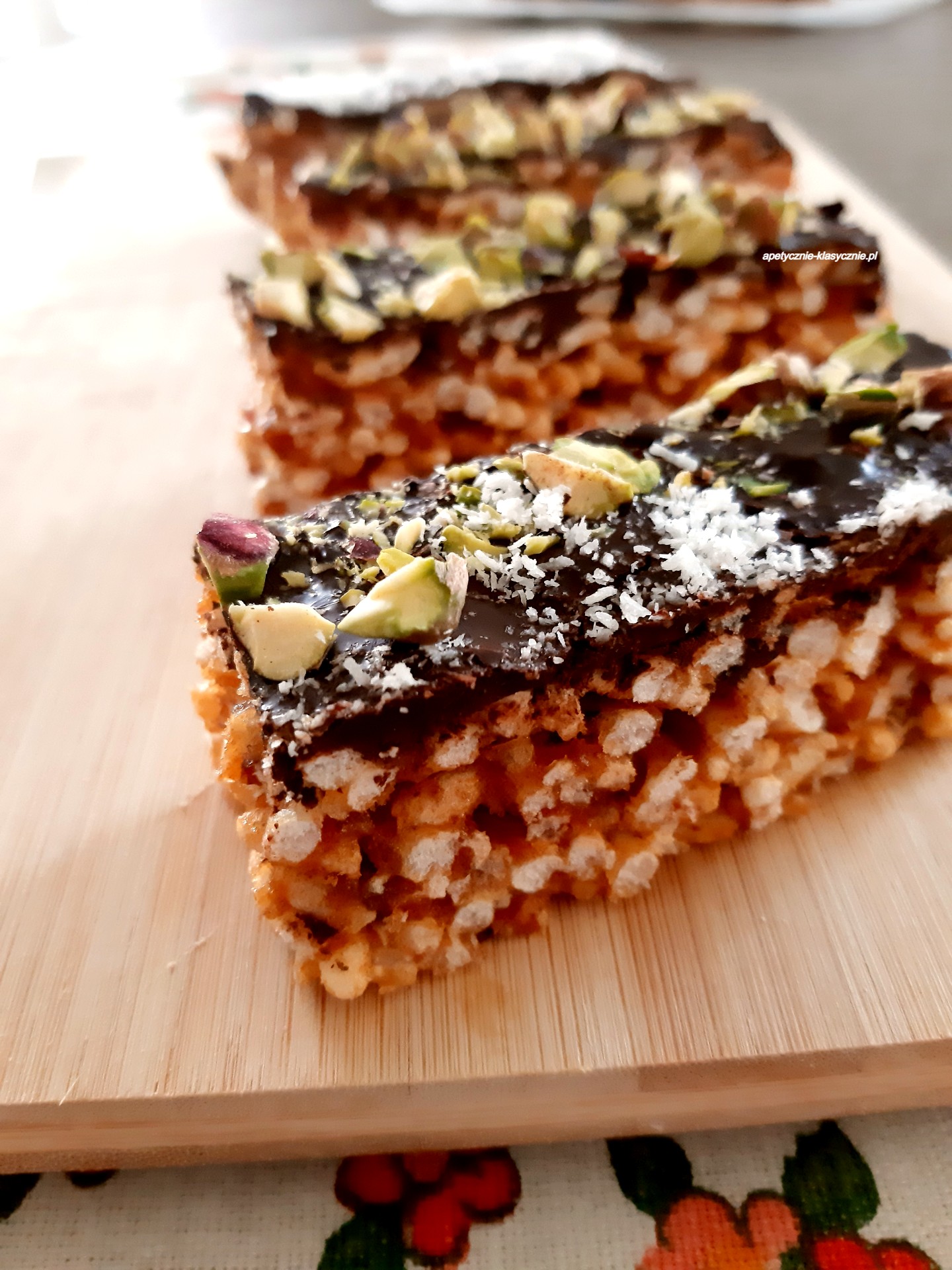 FIT BATONY Z PREPAROWANEGO RYŻU – apetycznie-klasycznie